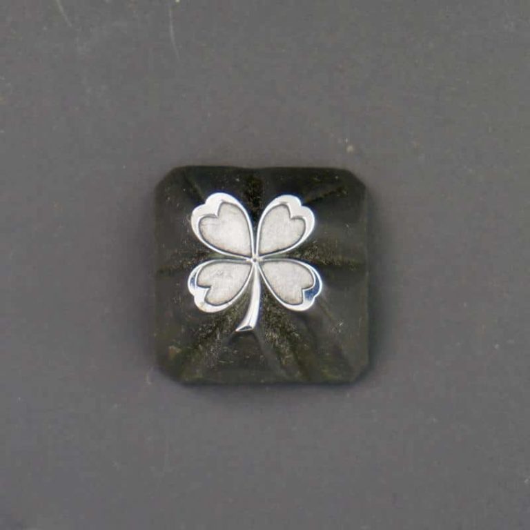 Poinçon - Symbole - Trèfle à 4 feuilles